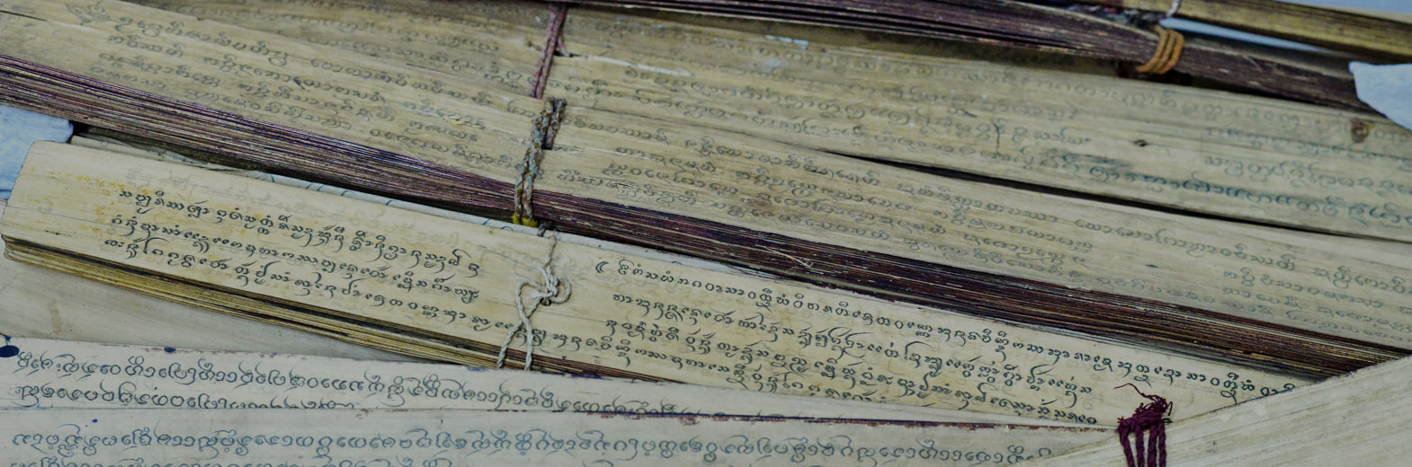 The database of ancient manuscripts of ethnic groups in central Thailand